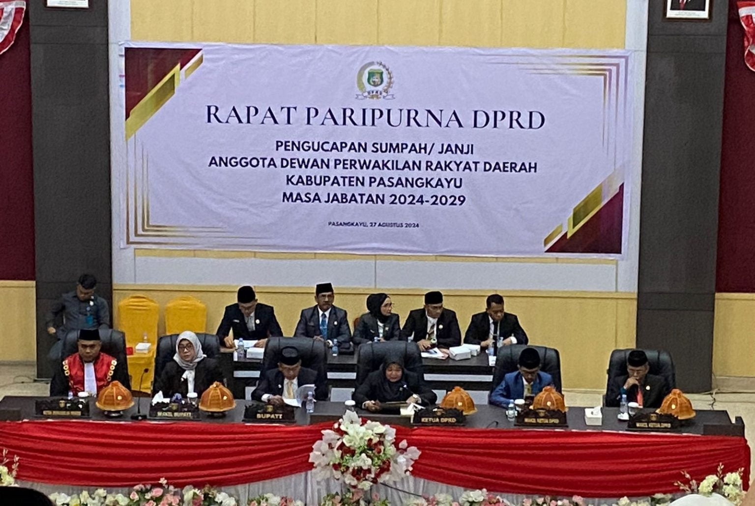 25 Anggota DPRD Pasangkayu 2024-2029 Dilantik | Mekora.id